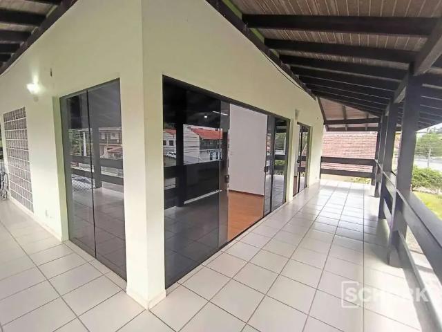 Conj. Comercial / Sala para Locação em Blumenau/SC Badenfurt