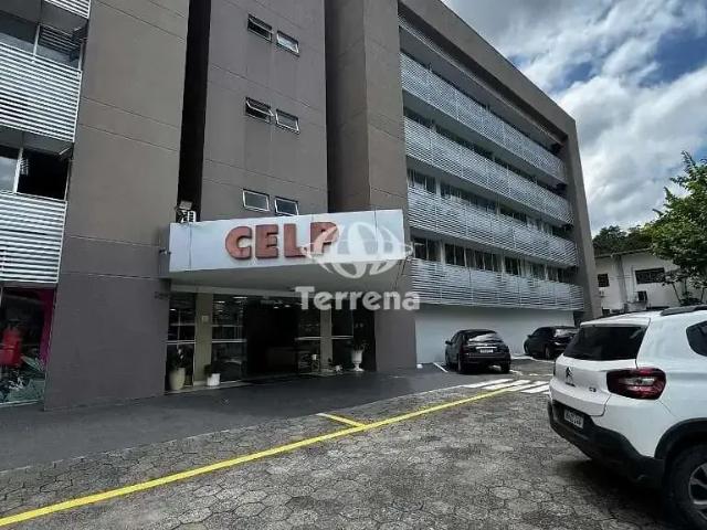 Conj. Comercial / Sala para Locação em Blumenau/SC Garcia
