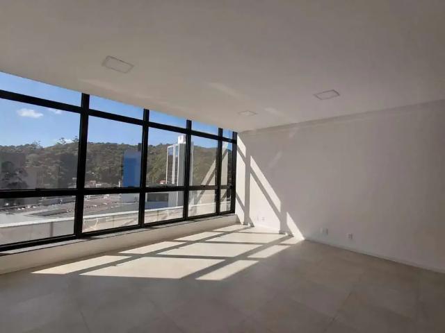 Conj. Comercial / Sala para Locação em Blumenau/SC Garcia