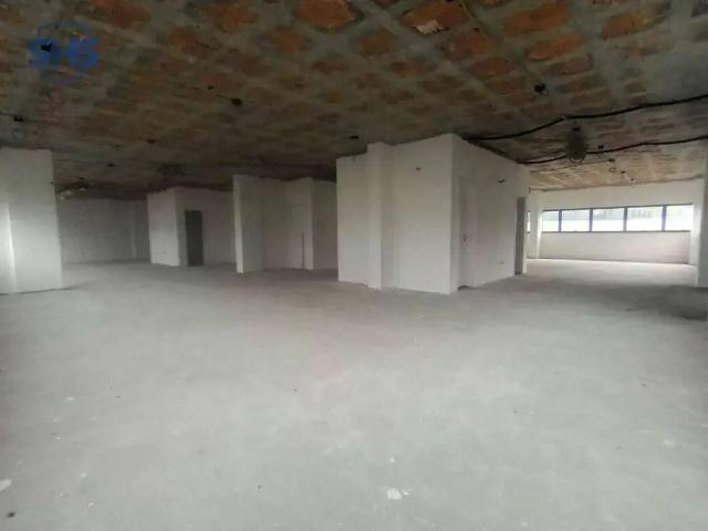 Conj. Comercial / Sala para Locação em Blumenau/SC Garcia