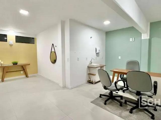 Conj. Comercial / Sala para Locação em Blumenau/SC Itoupava Central