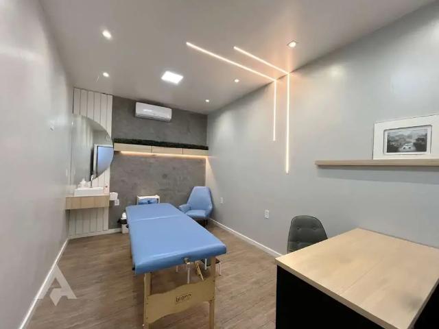 Conj. Comercial / Sala para Locação em Blumenau/SC Itoupava Central