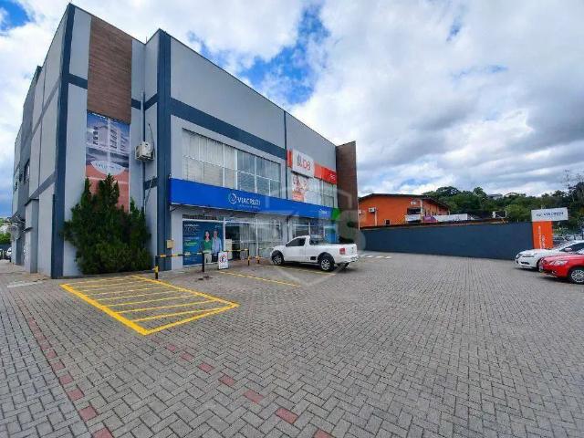 Conj. Comercial / Sala para Locação em Blumenau/SC Itoupava Central