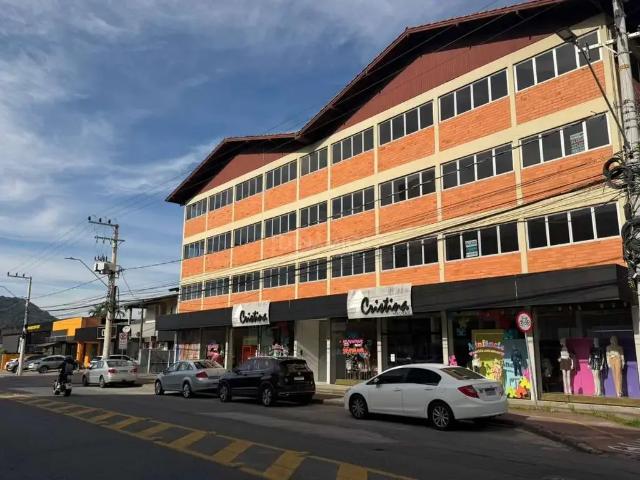 Conj. Comercial / Sala para Locação em Blumenau/SC Itoupava Norte