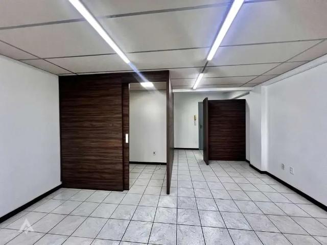 Conj. Comercial / Sala para Locação em Blumenau/SC Itoupava Norte