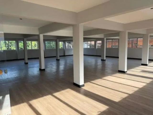 Conj. Comercial / Sala para Locação em Blumenau/SC Itoupava Norte