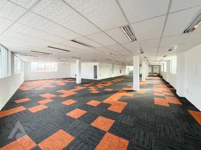 Conj. Comercial / Sala para Locação em Blumenau/SC Itoupava Norte