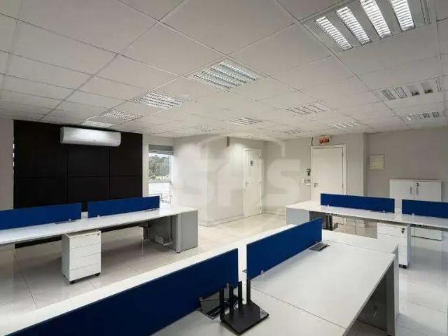 Conj. Comercial / Sala para Locação em Blumenau/SC Itoupava Norte