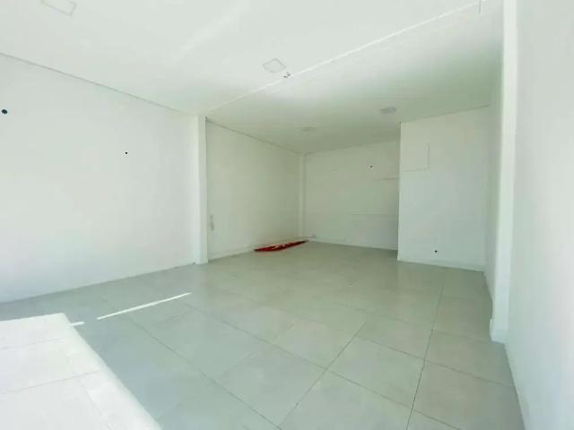 Conj. Comercial / Sala para Locação em Blumenau/SC Salto