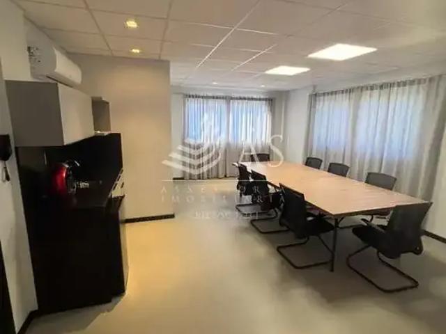 Conj. Comercial / Sala para Locação em Blumenau/SC Ponta Aguda