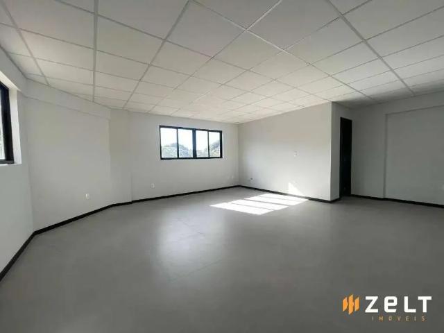 Conj. Comercial / Sala para Locação em Blumenau/SC Ponta Aguda