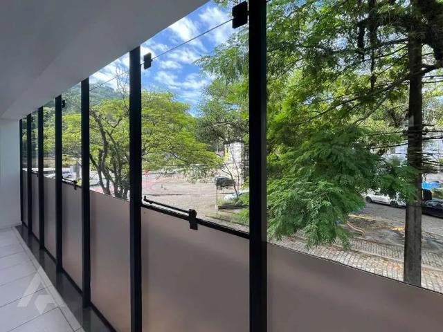 Conj. Comercial / Sala para Locação em Blumenau/SC Ponta Aguda