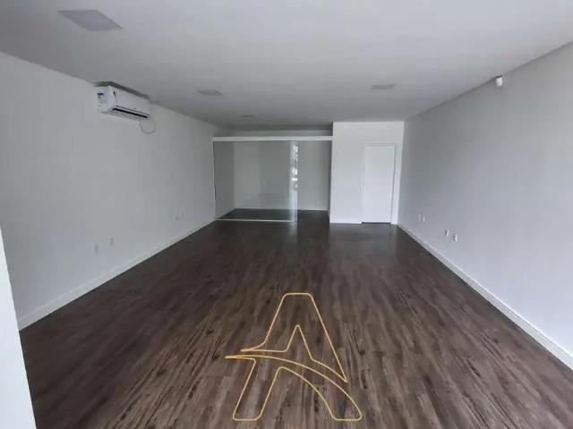 Conj. Comercial / Sala para Locação em Blumenau/SC Velha