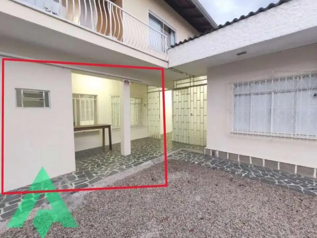 Conj. Comercial / Sala para Locação em Blumenau/SC Velha