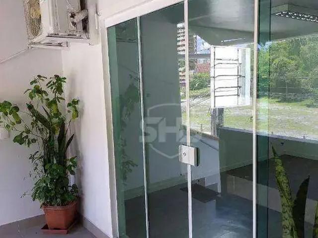 Conj. Comercial / Sala para Locação em Blumenau/SC Velha