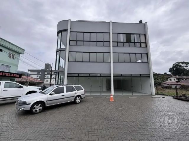 Conj. Comercial / Sala para Locação em Blumenau/SC Velha