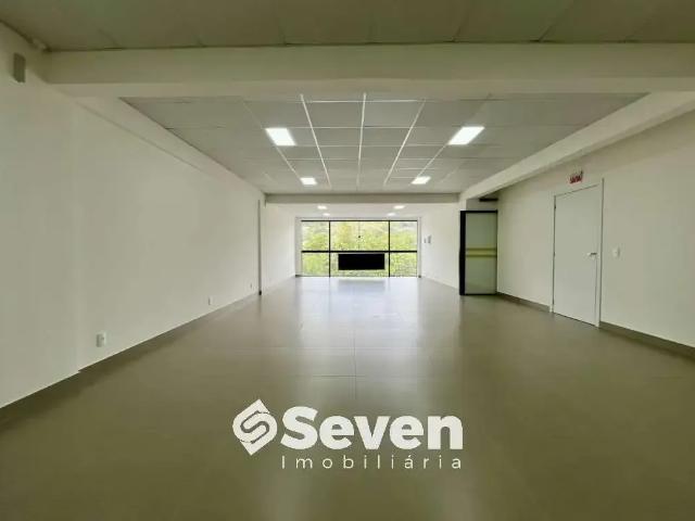 Conj. Comercial / Sala para Locação em Blumenau/SC Velha