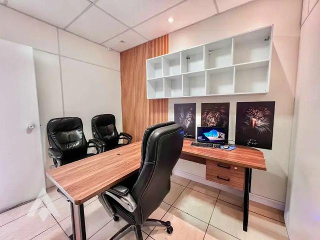 Conj. Comercial / Sala para Locação em Blumenau/SC Velha