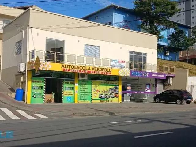 Conj. Comercial / Sala para Locação em Blumenau/SC Velha