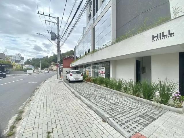 Conj. Comercial / Sala para Locação em Blumenau/SC Velha