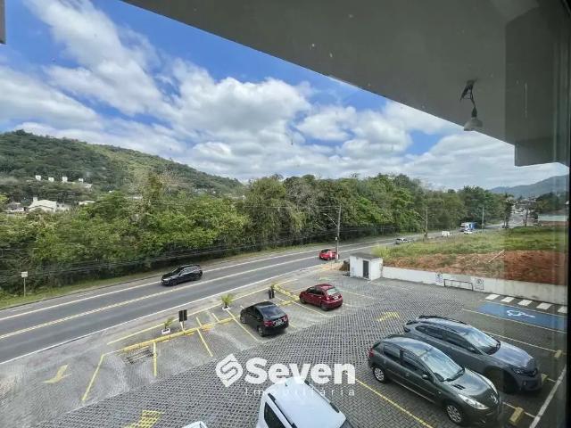 Conj. Comercial / Sala para Locação em Blumenau/SC Velha