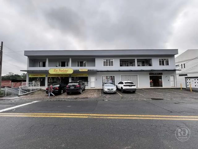 Conj. Comercial / Sala para Locação em Blumenau/SC Velha Central