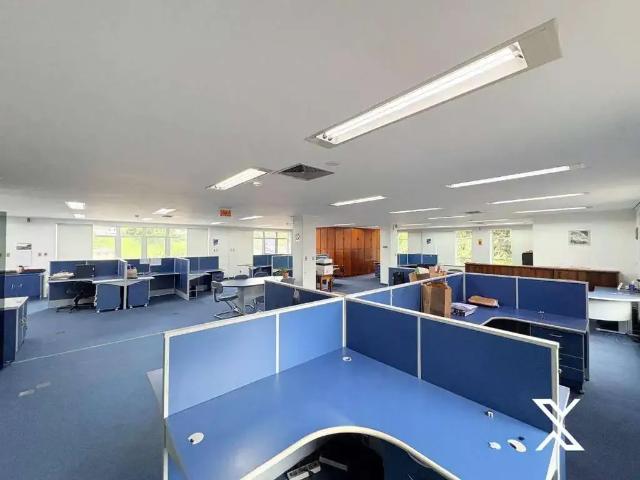Conj. Comercial / Sala para Locação em Blumenau/SC Vila Itoupava