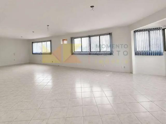 Conj. Comercial / Sala para Locação em Blumenau/SC Vila Nova