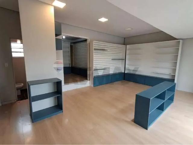 Conj. Comercial / Sala para Locação em Botucatu/SP Conjunto Habitacional Humberto Popolo