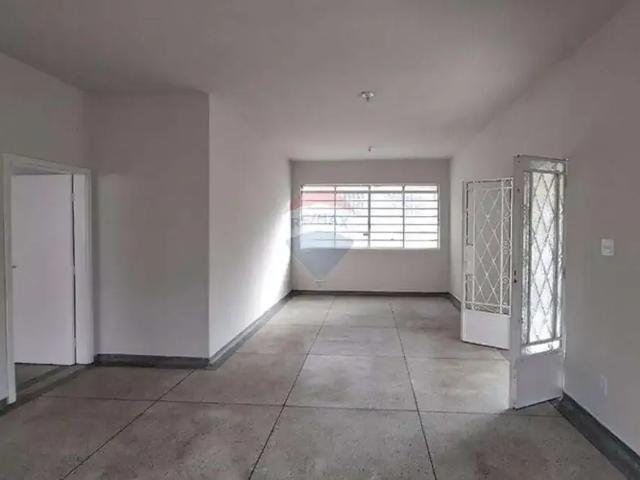 Conj. Comercial / Sala para Locação em Botucatu/SP Centro