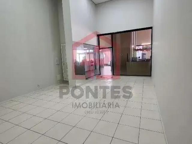 Conj. Comercial / Sala para Locação em Botucatu/SP Chácara Floresta