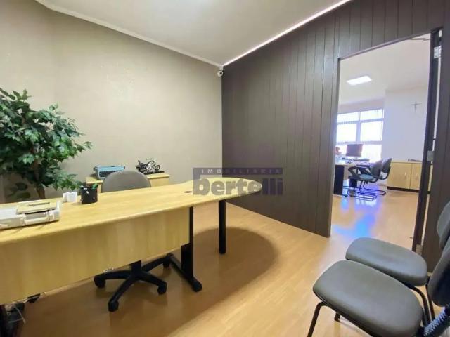 Conj. Comercial / Sala para Locação em Bragança Paulista/SP Centro