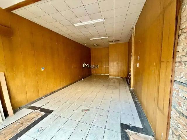 Conj. Comercial / Sala para Locação em Bragança Paulista/SP Centro