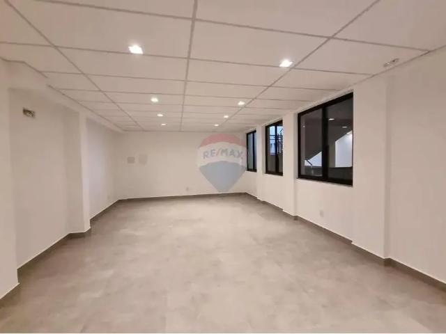 Conj. Comercial / Sala para Locação em Bragança Paulista/SP Jardim Nova Bragança