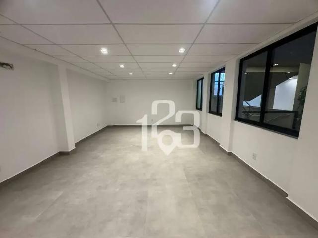 Conj. Comercial / Sala para Locação em Bragança Paulista/SP Jardim do Lago