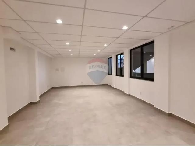 Conj. Comercial / Sala para Locação em Bragança Paulista/SP Jardim do Lago