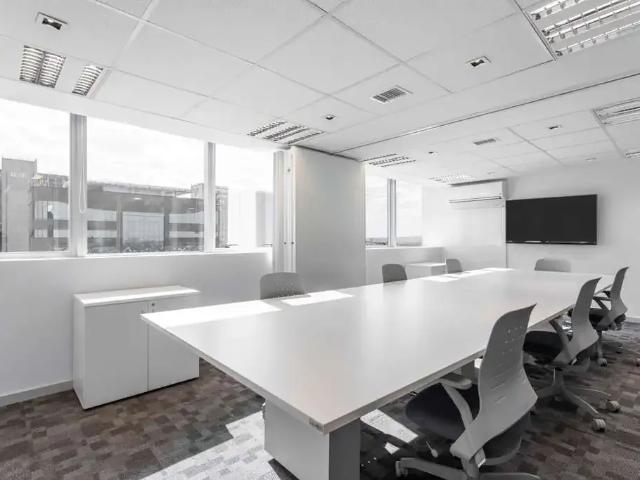 Conj. Comercial / Sala para Locação em Brasília/DF Asa Norte
