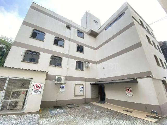 Conj. Comercial / Sala para Locação em Brusque/SC Centro I