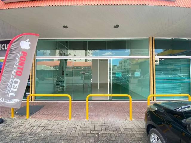 Conj. Comercial / Sala para Locação em Brusque/SC Centro I