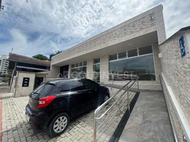Conj. Comercial / Sala para Locação em Brusque/SC São Luiz