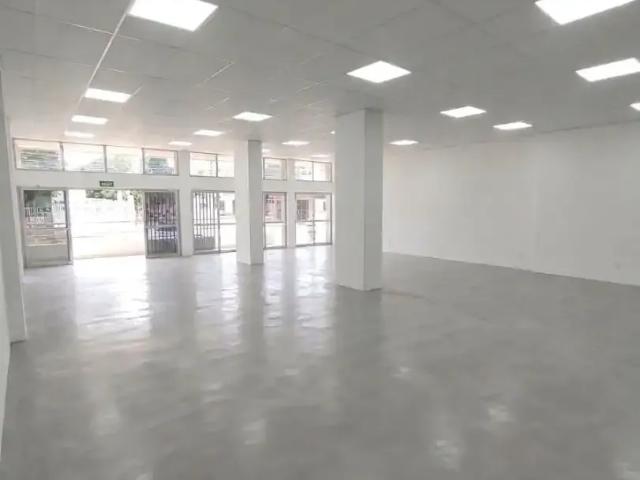 Conj. Comercial / Sala para Locação em Cuiabá/MT Centro Sul