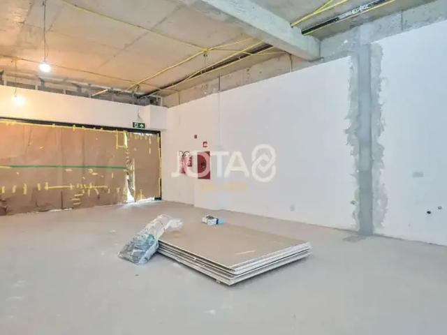 Conj. Comercial / Sala para Locação em Curitiba/PR Cabral