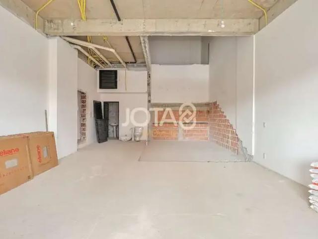 Conj. Comercial / Sala para Locação em Curitiba/PR Cabral