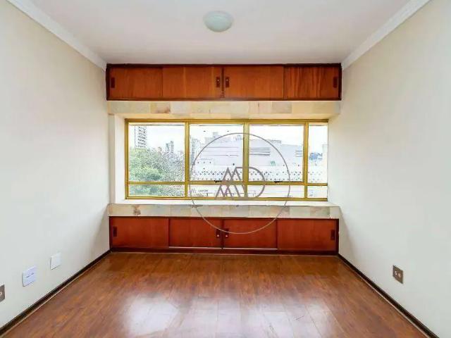Conj. Comercial / Sala para Locação em Curitiba/PR Centro Cívico