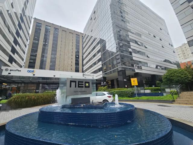 Conj. Comercial / Sala para Locação em Curitiba/PR Centro Cívico