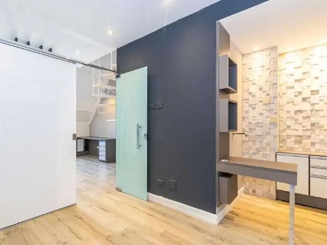 Conj. Comercial / Sala para Locação em Curitiba/PR Centro Cívico