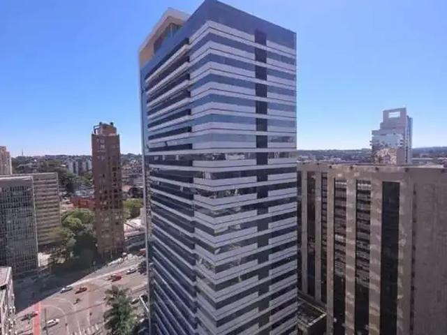 Conj. Comercial / Sala para Locação em Curitiba/PR Centro Cívico