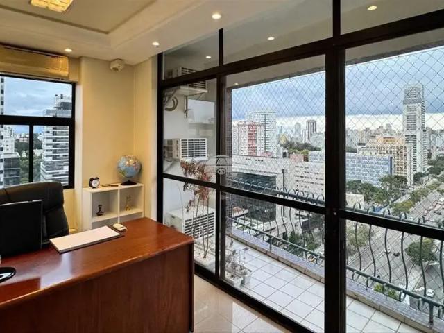 Conj. Comercial / Sala para Locação em Curitiba/PR Centro Cívico