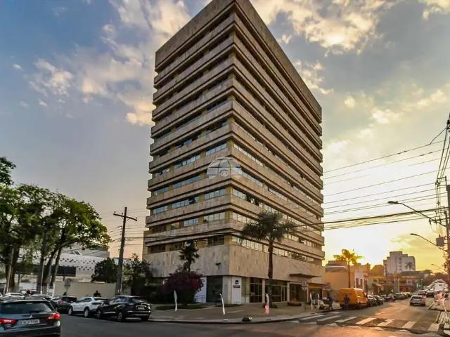 Conj. Comercial / Sala para Locação em Curitiba/PR Centro Cívico