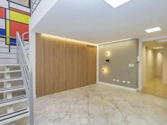 Conj. Comercial / Sala para Locação em Curitiba/PR Centro Cívico